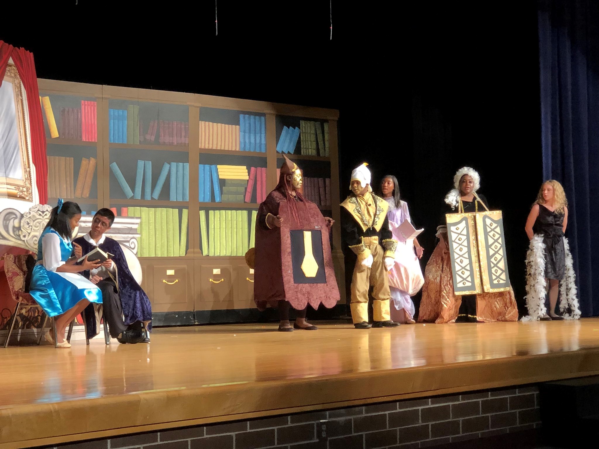 Extending Your Classroom Onto the Stage - Keep Indiana Learning